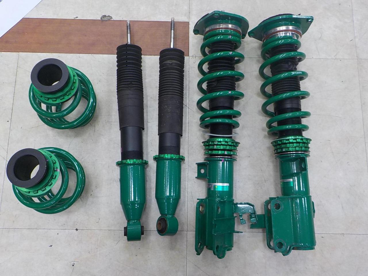 長期在庫品大特価!! TEIN FLEX Z セレナ/C25・C26/C27 | カー用品 足まわり 車高調の通販 | アップガレージ 中古カー＆バイク用品の買取・販売専門店