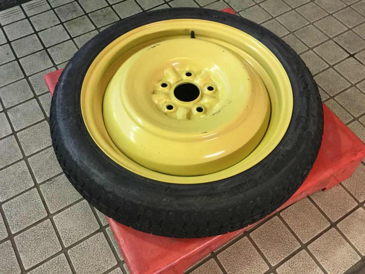 トヨタ プリウスα純正 スペアタイヤ/テンパータイヤ BRIDGESTONE TRACOMPA-2 TR2 T135/70D17 102M ...