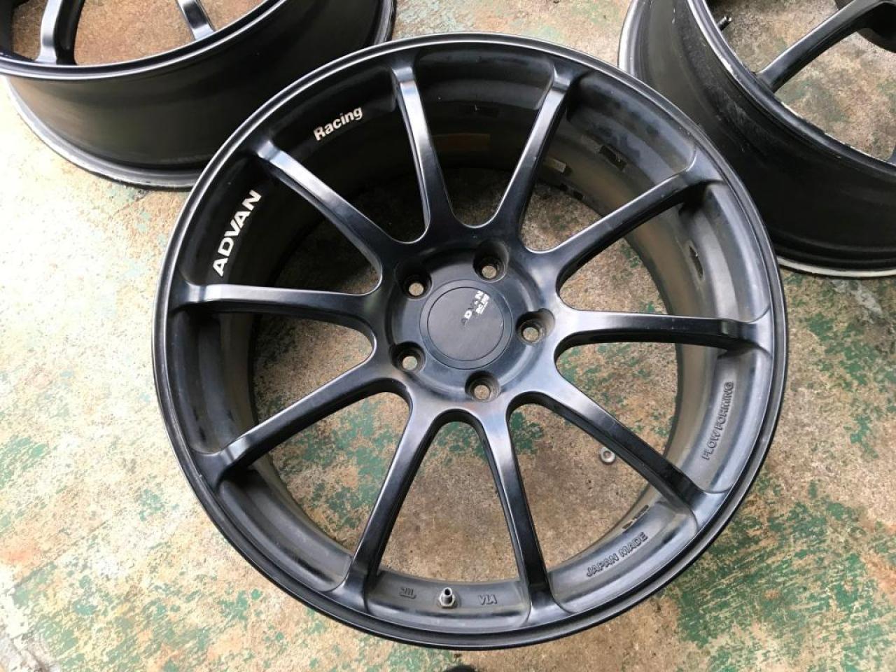 YOKOHAMA ADVAN RS2 4/4 | カー用品 アルミホイール 18インチホイールを通販で購入する | 中古カー＆バイク用品の販売 ...