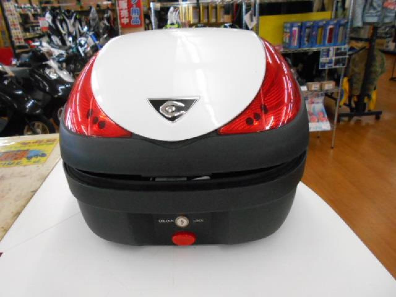 COOCASE V28 フュージョン トップケース | 中古品 | アップガレージ 盛岡インター店 | バイク用品 ツーリング用品 BOX(二輪)を通販で購入する | 中古カー＆バイク用品の ...