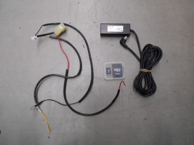 Panasonic 駐車録画ケーブル 品番:CA-L700D | カー用品 カーAVアクセサリー ドライブレコーダーを通販で購入する | 中古カー＆バイク用品の販売ならアップガレージ