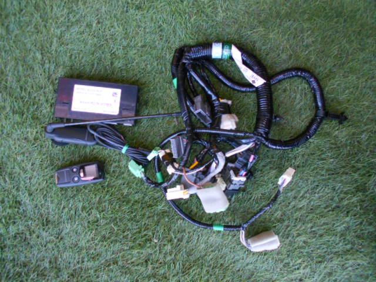 【ワケアリ】ホンダ純正(HONDA) Access RS-08J リモコンエンジンスターター ※適合詳細不明の為要仮合わせ※ | わけあり | アップガレージ 静岡富士店 | カー用品 電装系 ...