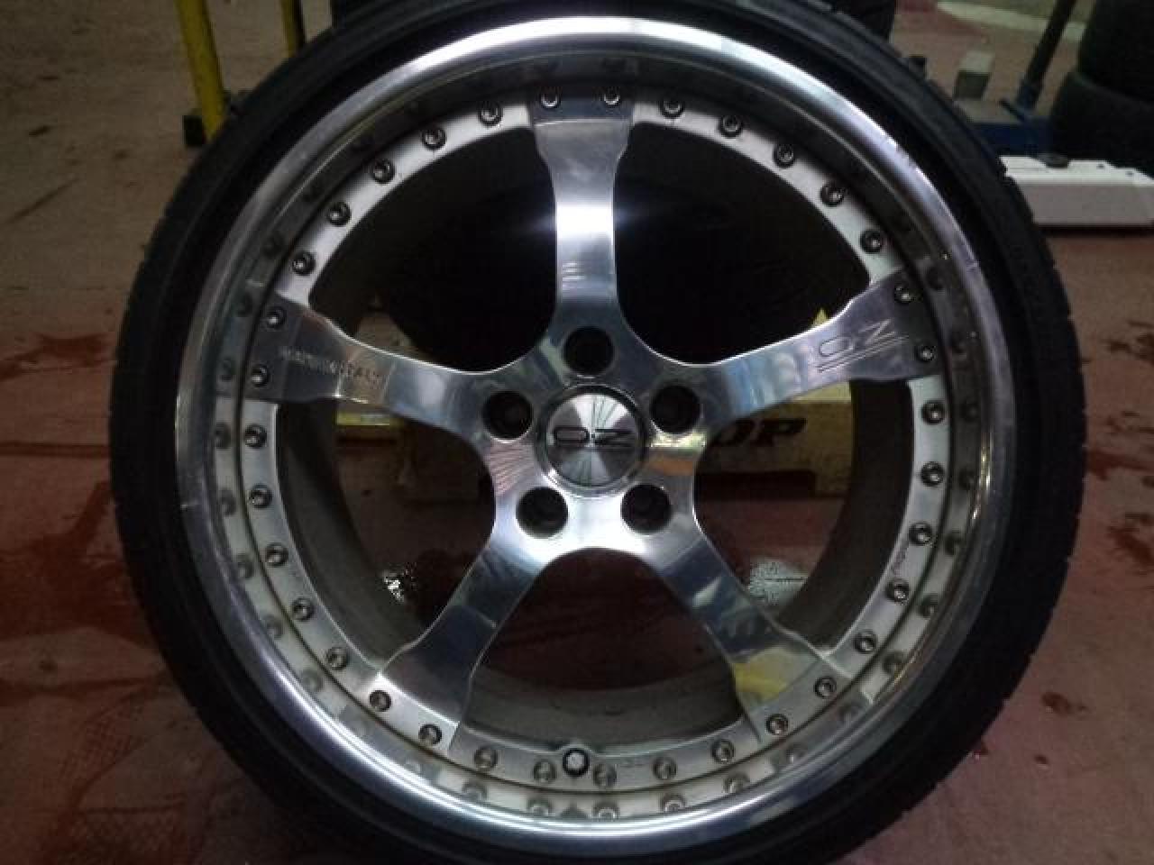 OZ Raffaello (S12410) | カー用品 アルミホイール 19インチホイールを通販で購入する | 中古カー＆バイク用品の販売 ...