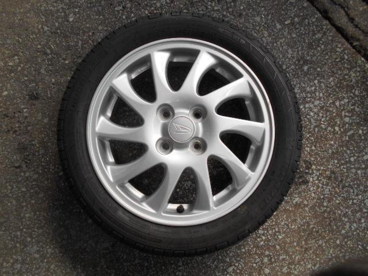 DAIHATSU ソニカ純正ホイール + ROADCLAW HP570 | カー用品 タイヤホイールセット 15インチタイヤホイールセットを ...