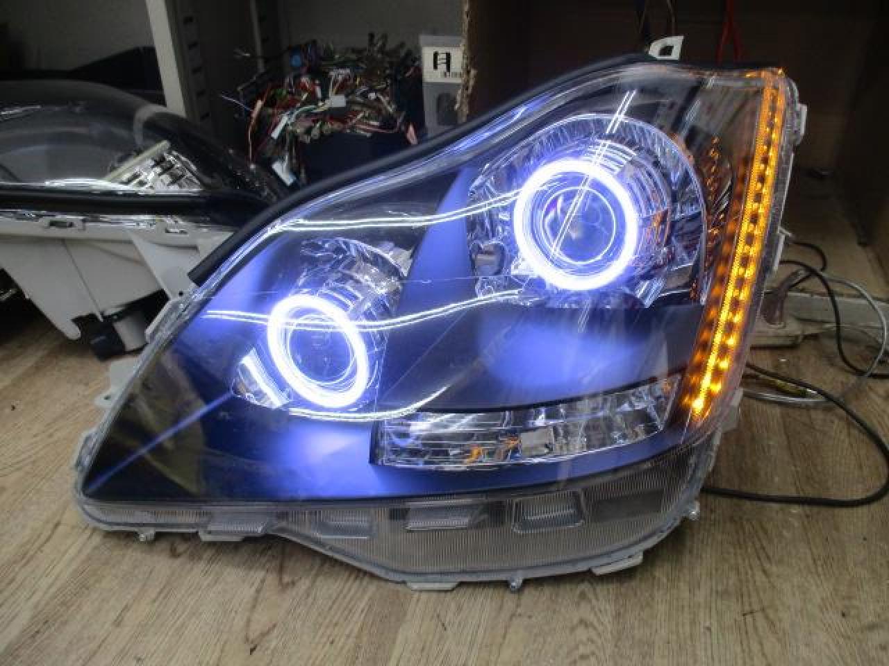 ㈱レセプション ヘッドライト イカリング プロジェクター LEDウィンカー ゼロクラウン | 新古品 | アップガレージ 岡山倉敷店 | カー ...
