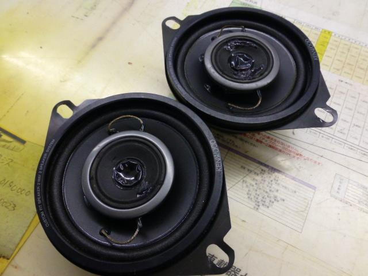 KENWOOD KFC-C105 | カー用品 スピーカー 埋め込みスピーカーを通販で購入する | 中古カー＆バイク用品の販売ならアップガレージ