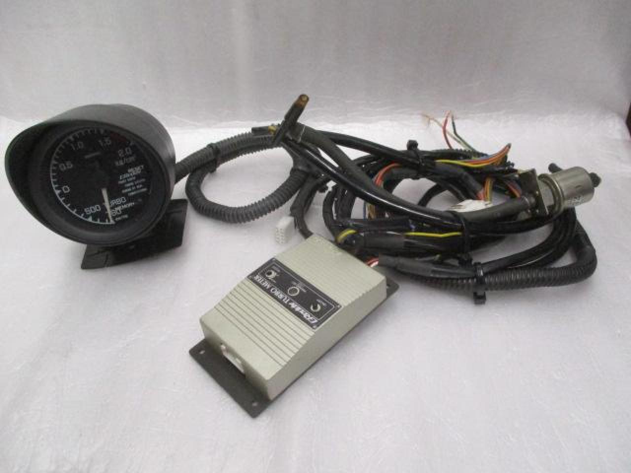 TRUST Greedy ブースト計 WARNING METER TU620BPW | わけあり | アップガレージ 二本松店 | カー用品 ...