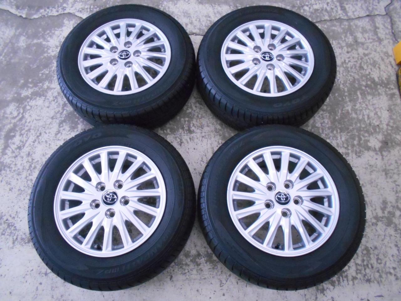 トヨタ純正(TOYOTA) 80ヴォクシーハイブリッド 前期純正ホイール + TOYO(トーヨー) TRANPATH mpz | カー用品 タイヤホイールセット 15インチタイヤホイールセット ...