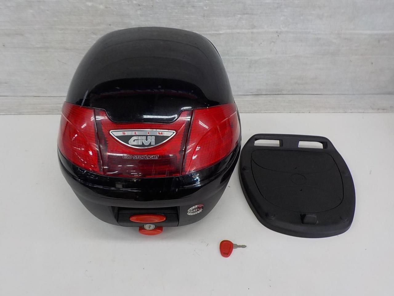 GIVI(ジビ) E230 モノロックケース 容量:23L | 中古品 | アップガレージ 岡崎北店 | バイク用品 ツーリング用品 BOX(二輪)を通販で購入する | 中古カー＆バイク用品の ...