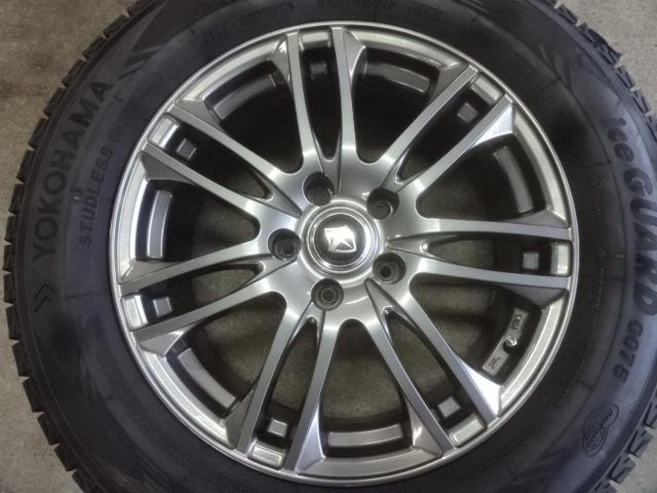 ☆値下げしました!!製造年古い為、格安です!!☆ weds VELVA ZS + YOKOHAMA ice GUARD G98 | カー用品 ...