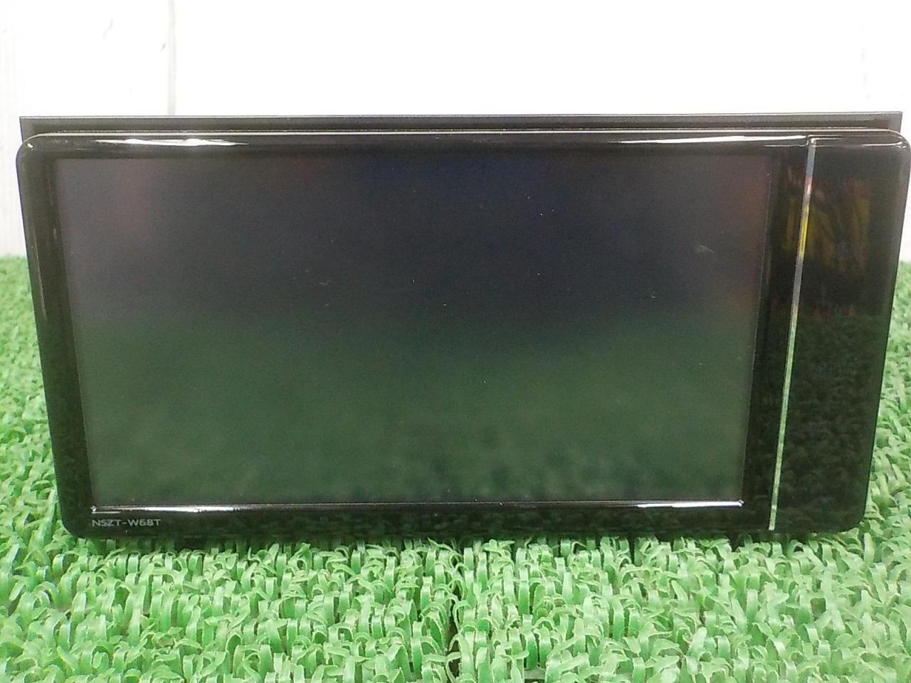 TOYOTA純正 NSZT-W68T(08605-00B50) 【未来の愛車のあり方を考えるTOYOTAのこたえ。 それがトヨタのコネクティッドサービス】 ’18年モデル | カー用品 ...