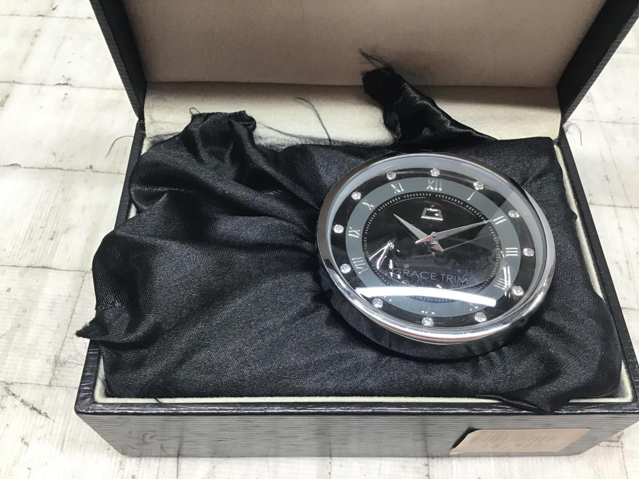 GRACE TRIM GT-CK01 ブラック クロック | 新古品 | アップガレージ 四日市店 | カー用品 アクセサリーを通販で購入する | 中古カー＆バイク用品の販売ならアップガレージ