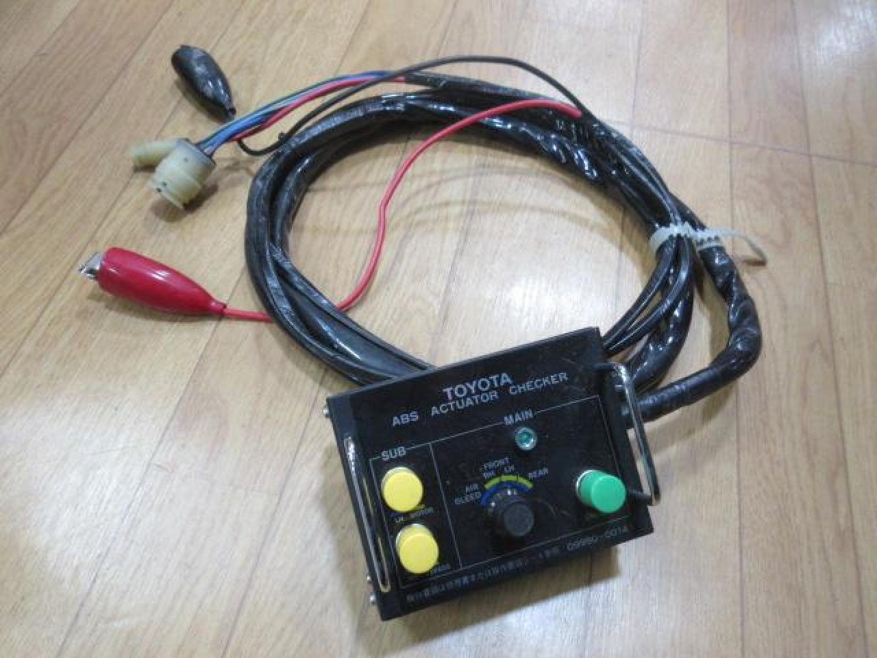TOYOTA(トヨタ) ABSアクチュエーターチェッカー 「09990-00141」 | 中古品 | アップガレージ 静岡掛川店 | 総合 ...