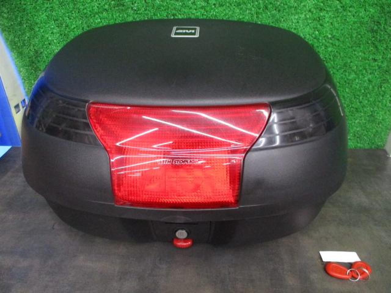 GIVI(ジビ) E42-SD 汎用リヤBOX(モノラック) WITH STOP LIGHT | 中古品 | アップガレージ ライダース柏店 ...