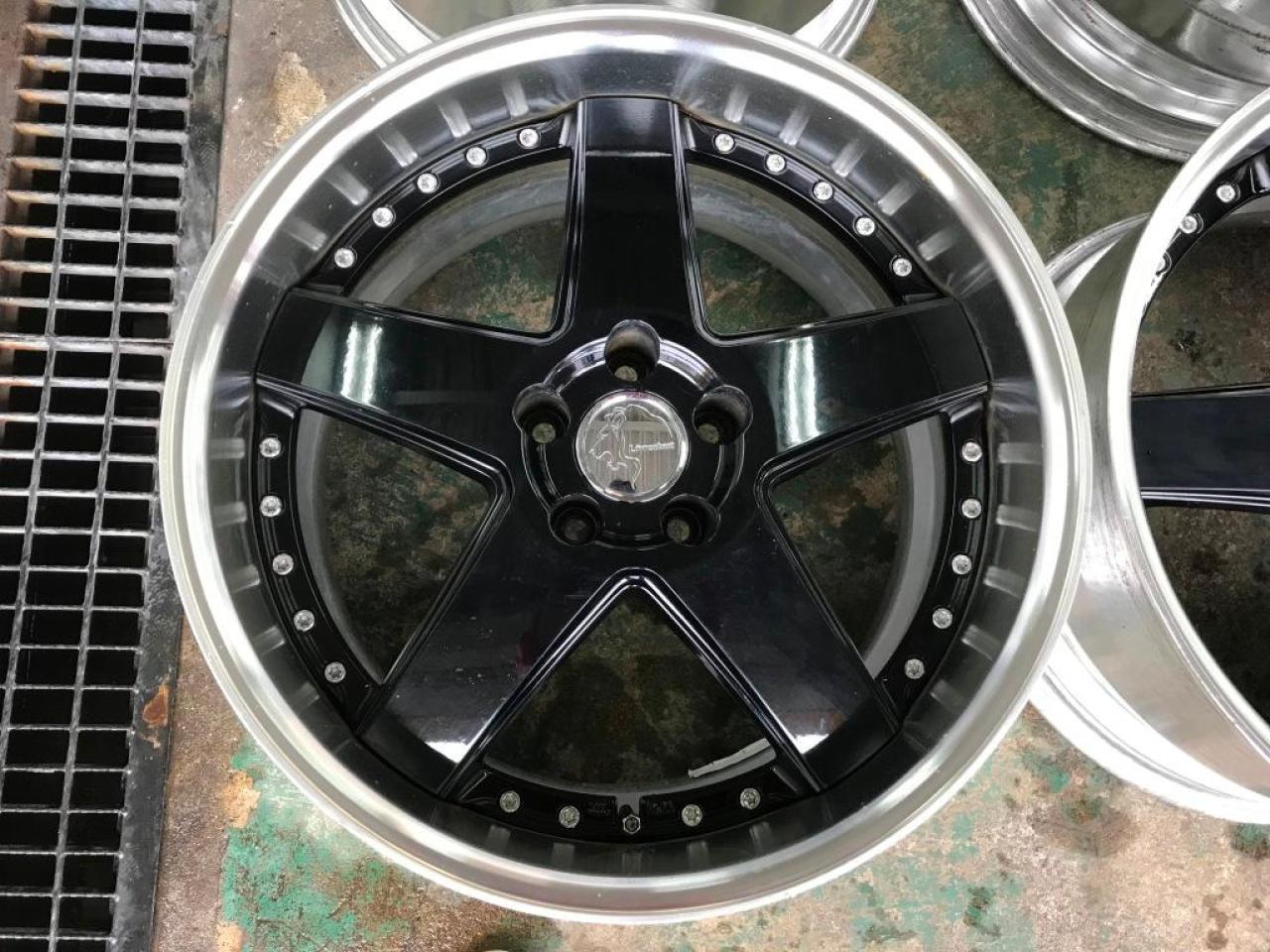 Lowenhart Canvell VF 4/4 | カー用品 アルミホイール 19インチホイールを通販で購入する | 中古カー＆バイク用品の販売ならアップガレージ