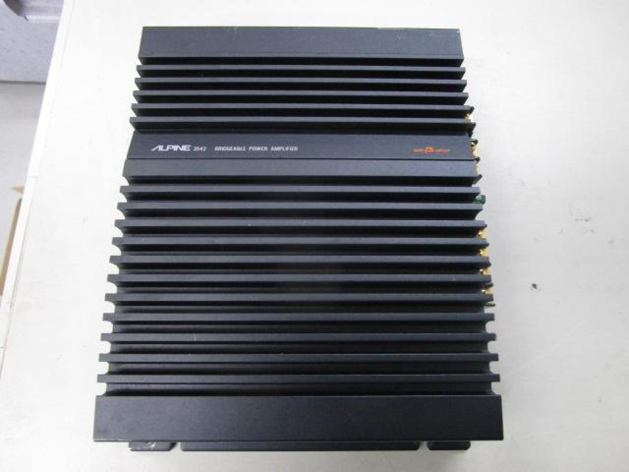 ALPINE 3542 2chパワーアンプ | カー用品 アンプを通販で購入する | 中古カー＆バイク用品の販売ならアップガレージ