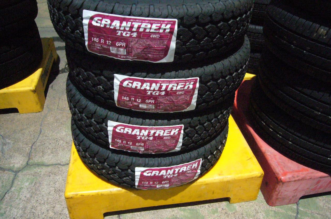 GT206-191 DUNLOP(ダンロップ)GRANDTREK TG4 | カー用品 タイヤ 12インチタイヤの通販 | アップガレージ 中古カー＆バイク用品の買取・販売専門店