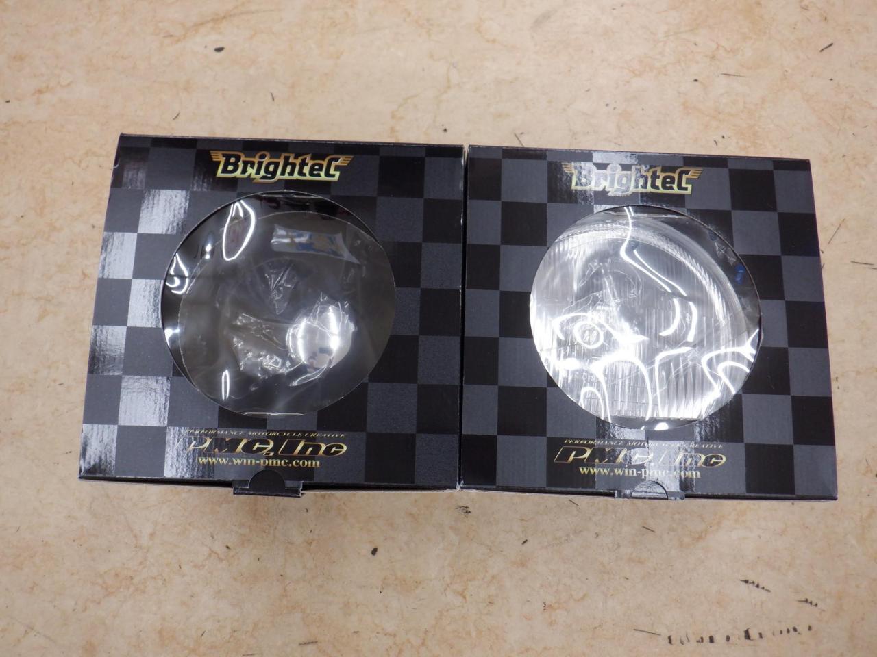 PMC BRIGHTECヘッドライト リム&ケースセット 71-0061 8mm汎用ケース | バイク用品 電装品 ヘッドライト(二輪)を通販で購入する | 中古カー＆バイク用品の販売なら ...