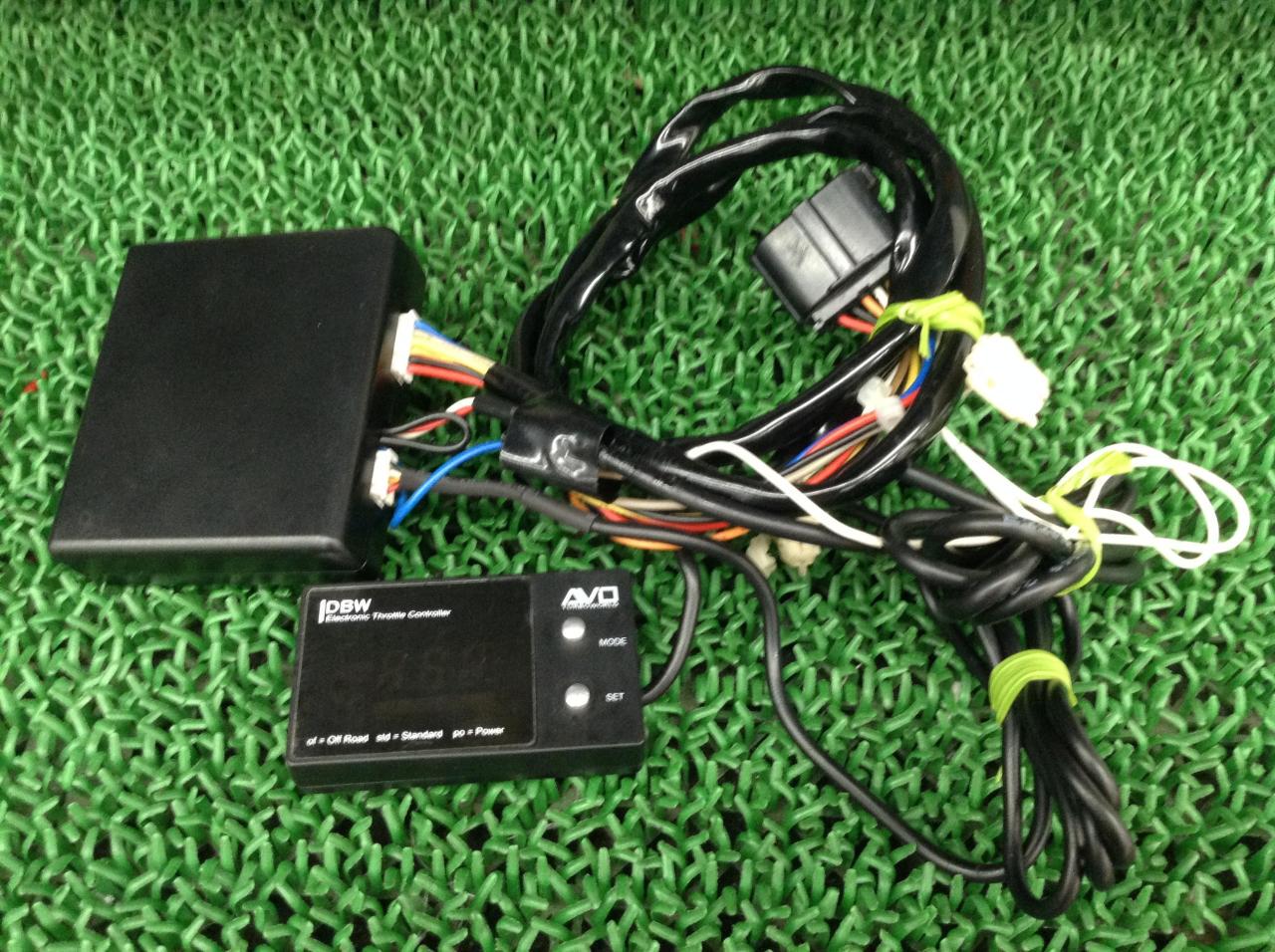 ★爆安在庫処分特価!!!★AVO ドライバイワイヤコントローラー 【DBW】 エコ7モード/パワー9モード/ノーマルモード 計17モード!!!スロットルコントローラー スバル車適合多数 ...