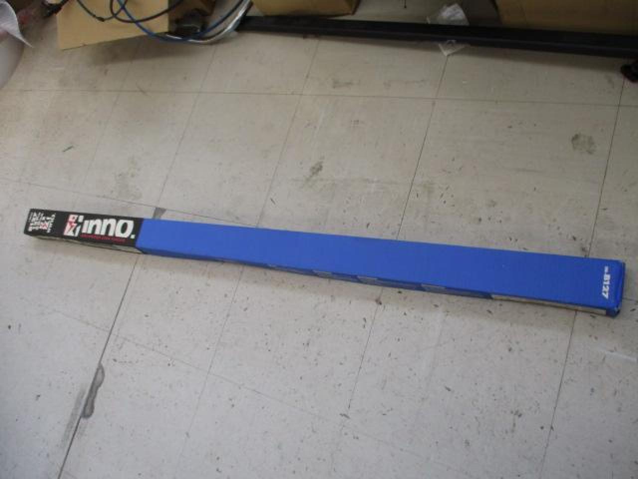 INNO(イノー) IN-B127 ベーシックバーセット1270mm 2本セット エンドキャップ4個付属 | カー用品 キャリアの通販 | アップガレージ 中古カー＆バイク用品の買取・販売専門店