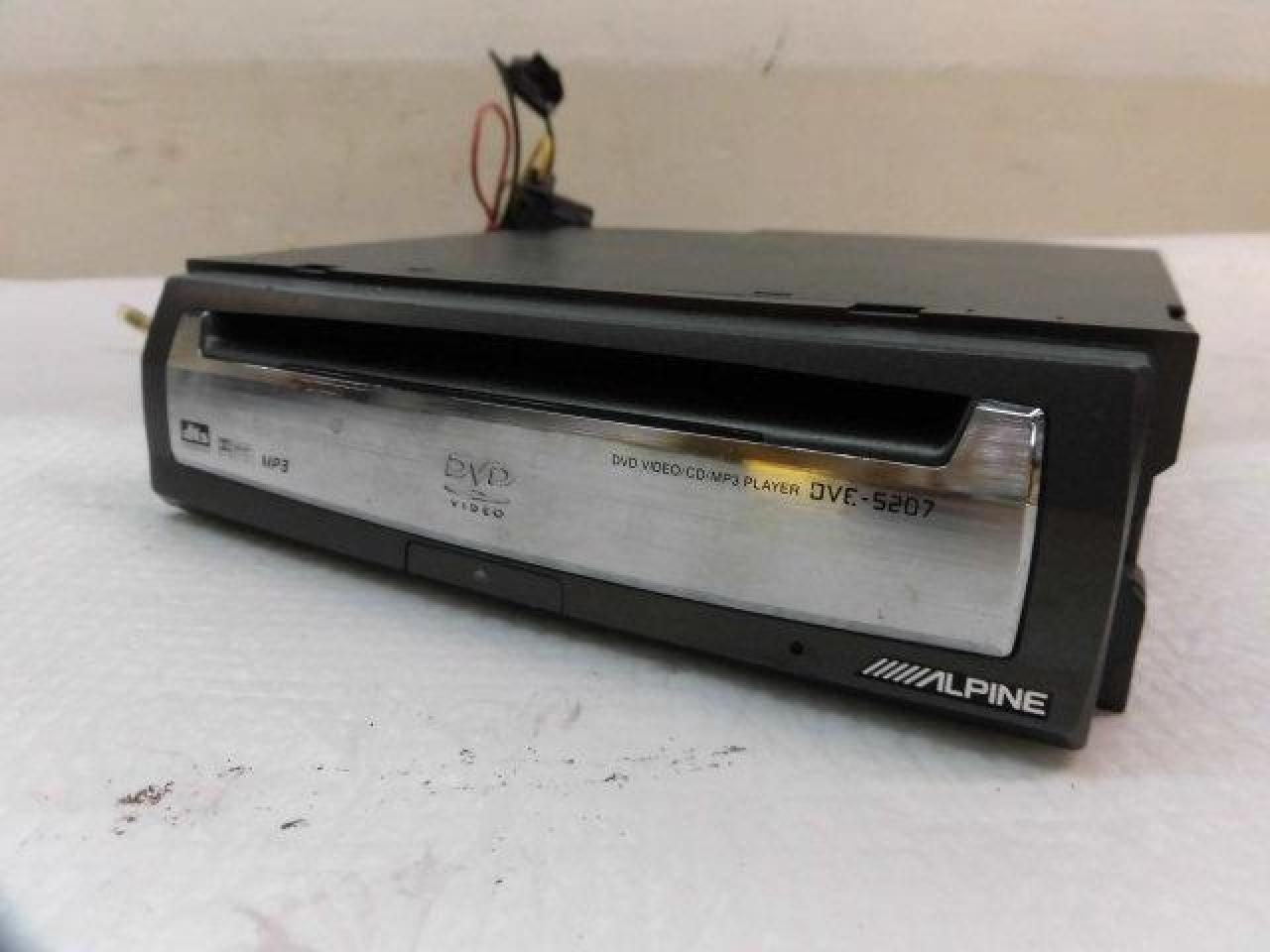 ALPINE DVE-5207 DVDプレーヤー | カー用品 DVDプレーヤーを通販で購入する | 中古カー＆バイク用品の販売ならアップガレージ