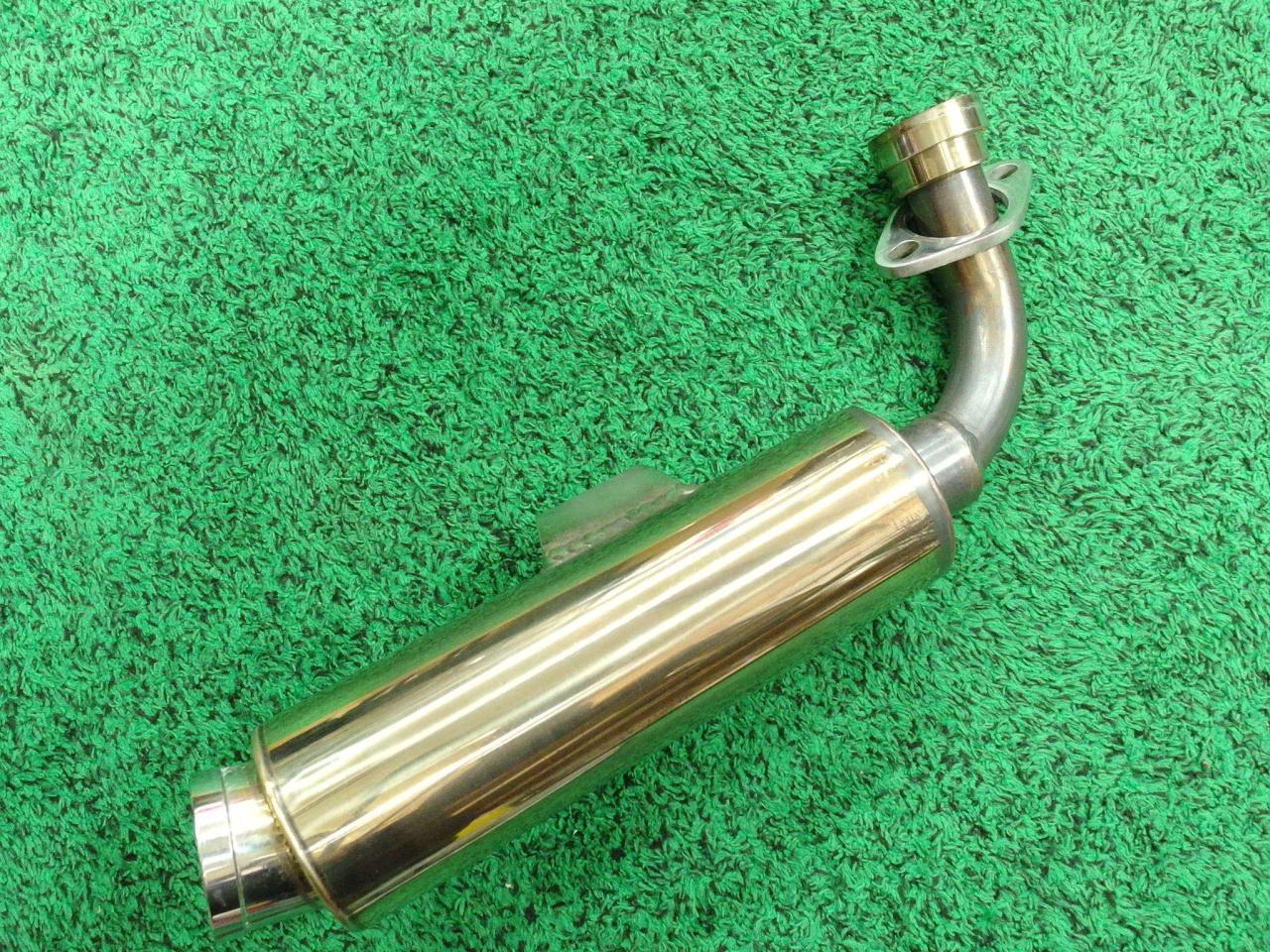 WIRUSWIN APE100 ロッドショートマフラー | バイク用品 マフラー フルエキゾースト(二輪)を通販で購入する | 中古カー＆バイク用品の販売ならアップガレージ