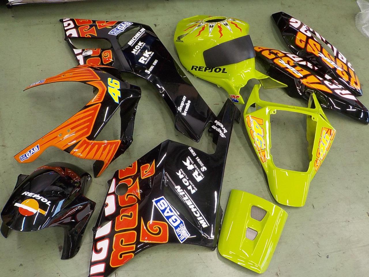 ZXMT CBR1000RR(SC57前期) 外装9点セット | バイク用品 外装 その他外装(二輪)を通販で購入する | 中古カー＆バイク用 ...