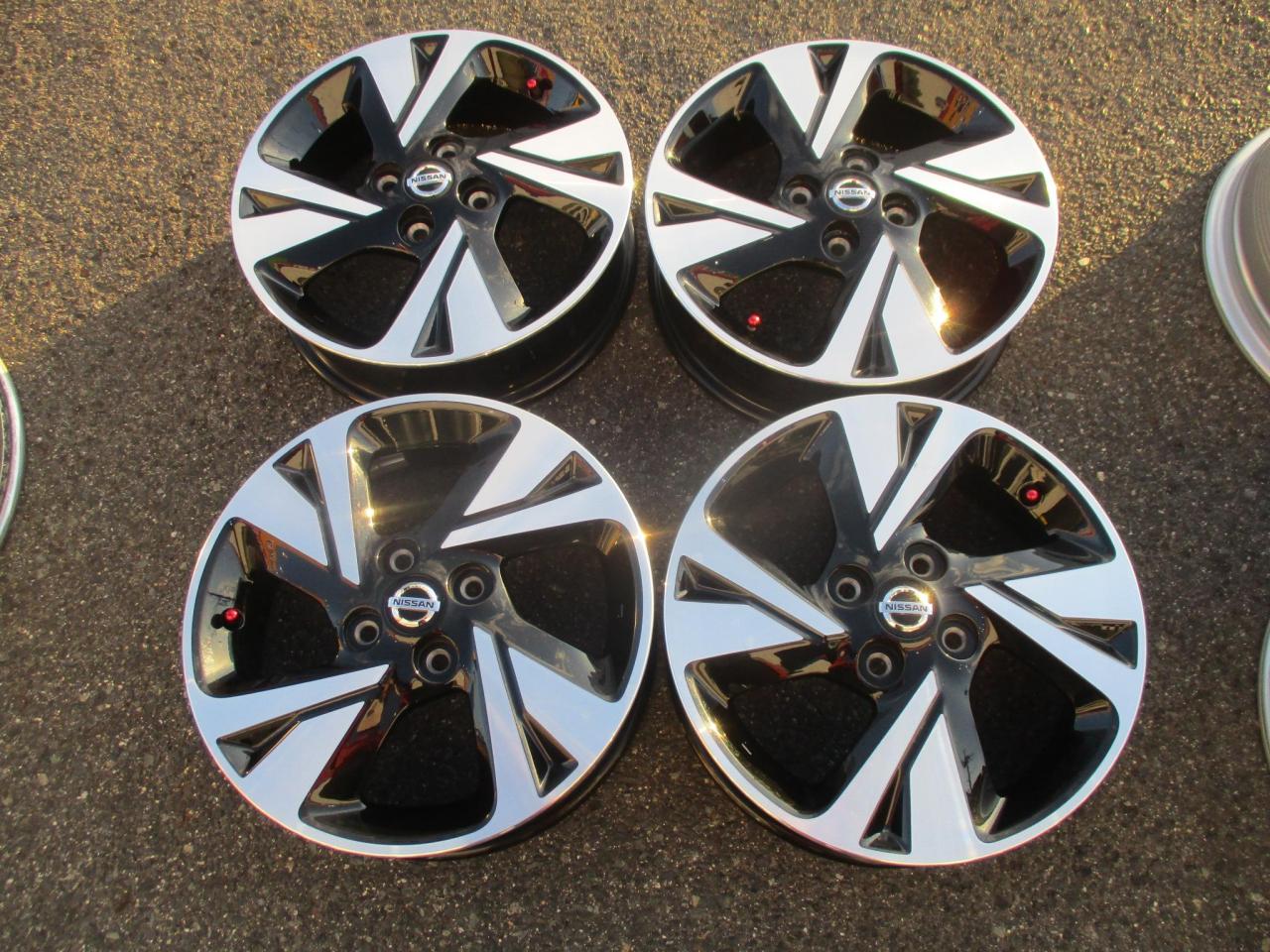 日産純正(NISSAN) デイズ ハイウェイスター Gターボ B45W | カー用品 アルミホイール 15インチホイールを通販で購入する | 中古カー＆バイク用品の販売ならアップガレージ