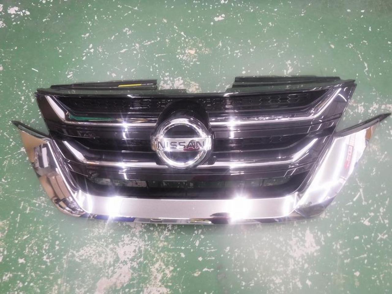 日産純正 ラジエターグリル | カー用品 ボディパーツ グリルを通販で購入する | 中古カー＆バイク用品の販売ならアップガレージ