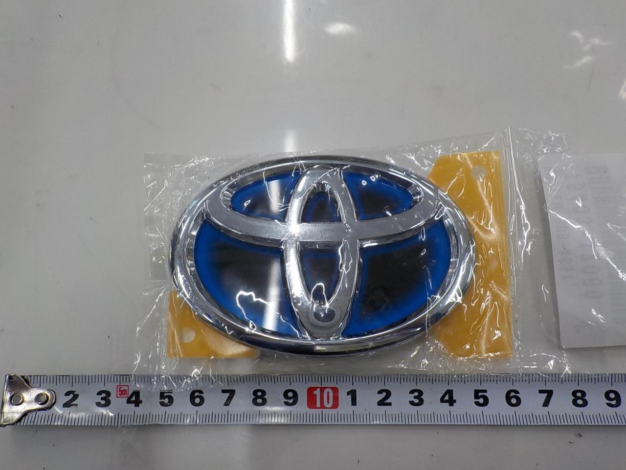 TOYOTA 純正エンブレム 品番:75403-12060 | カー用品 アクセサリーを通販で購入する | 中古カー＆バイク用品の販売なら ...
