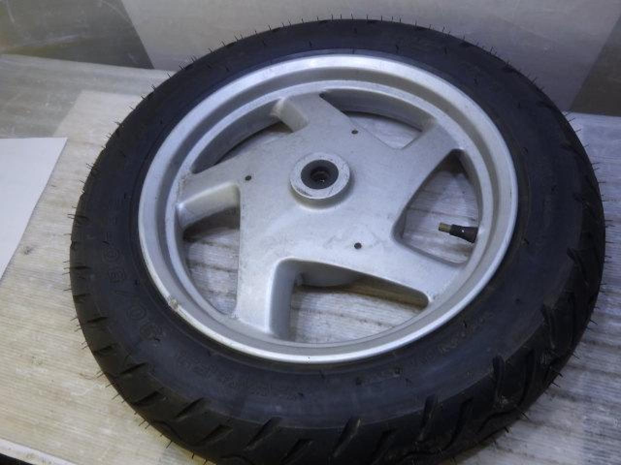 YAMAHA(ヤマハ) ギア 純正ホイール+IRC MB58 【値下げしました】 | バイク用品 ホイール・タイヤ ホイール・タイヤセット ...