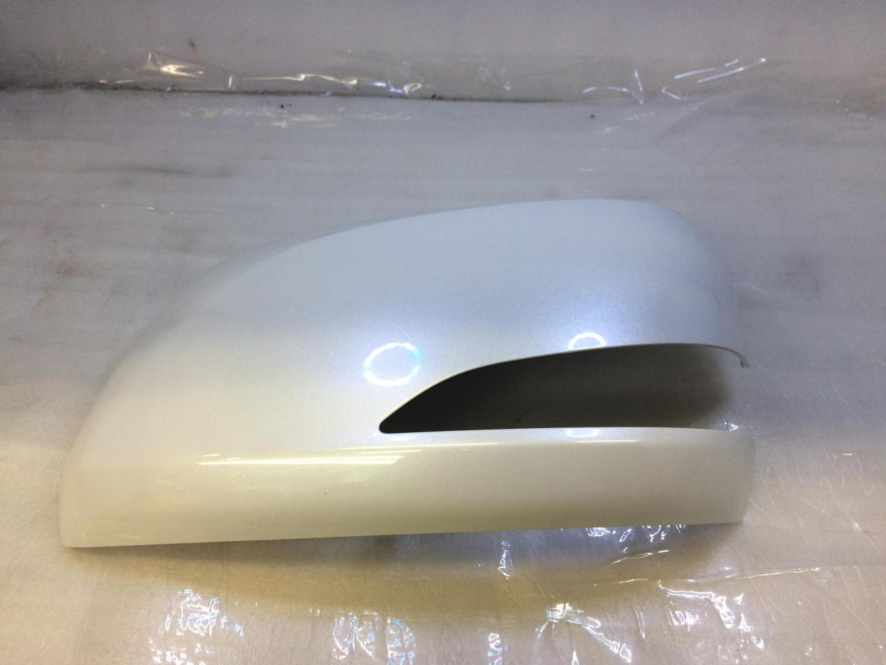レクサス純正(LEXUS) ミラーカバー 左のみ LX570 | カー用品 ボディパーツ その他ボディパーツの通販 | アップガレージ 中古 ...