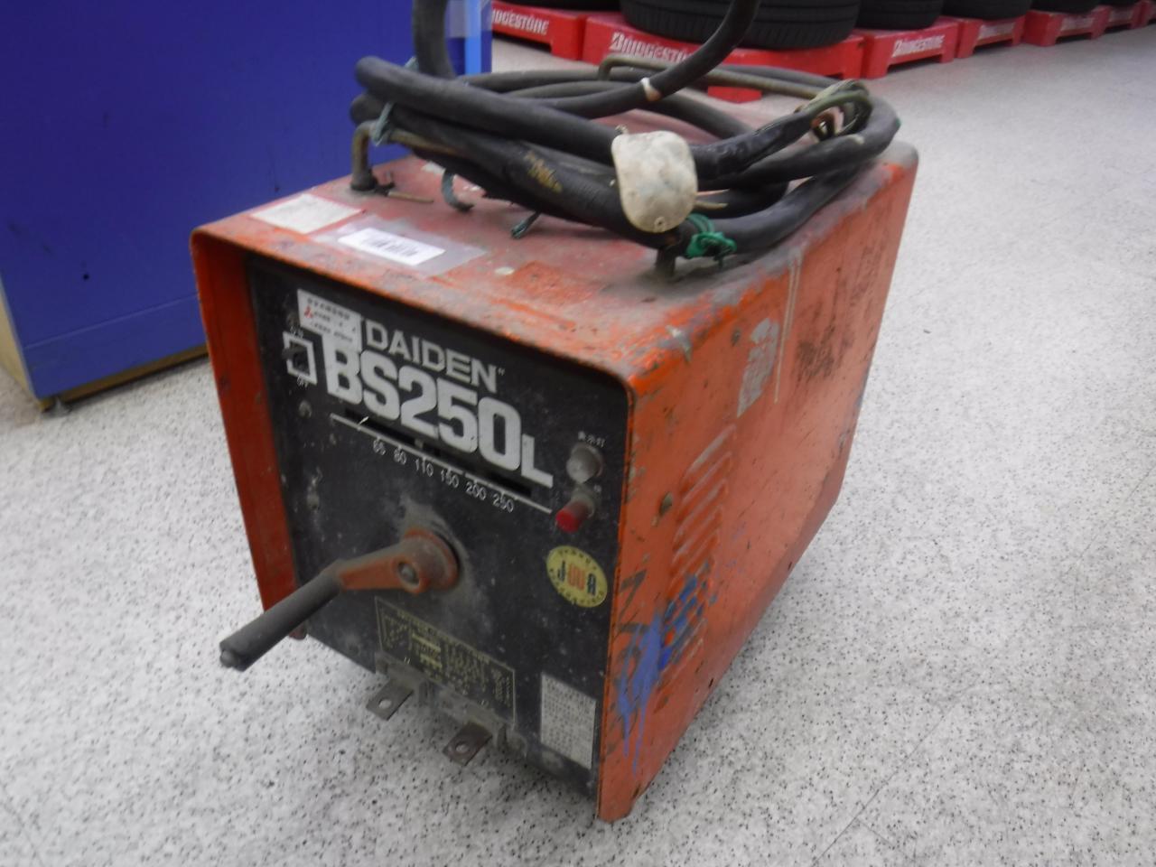 【WG】DAIDEN BS250L 小型交流アーク溶接機 | 中古品 | アップガレージ 大阪住之江店 | 総合リユース 接着、補修、溶接 アーク溶接機を通販で購入する | 中古カー＆バイク用 ...