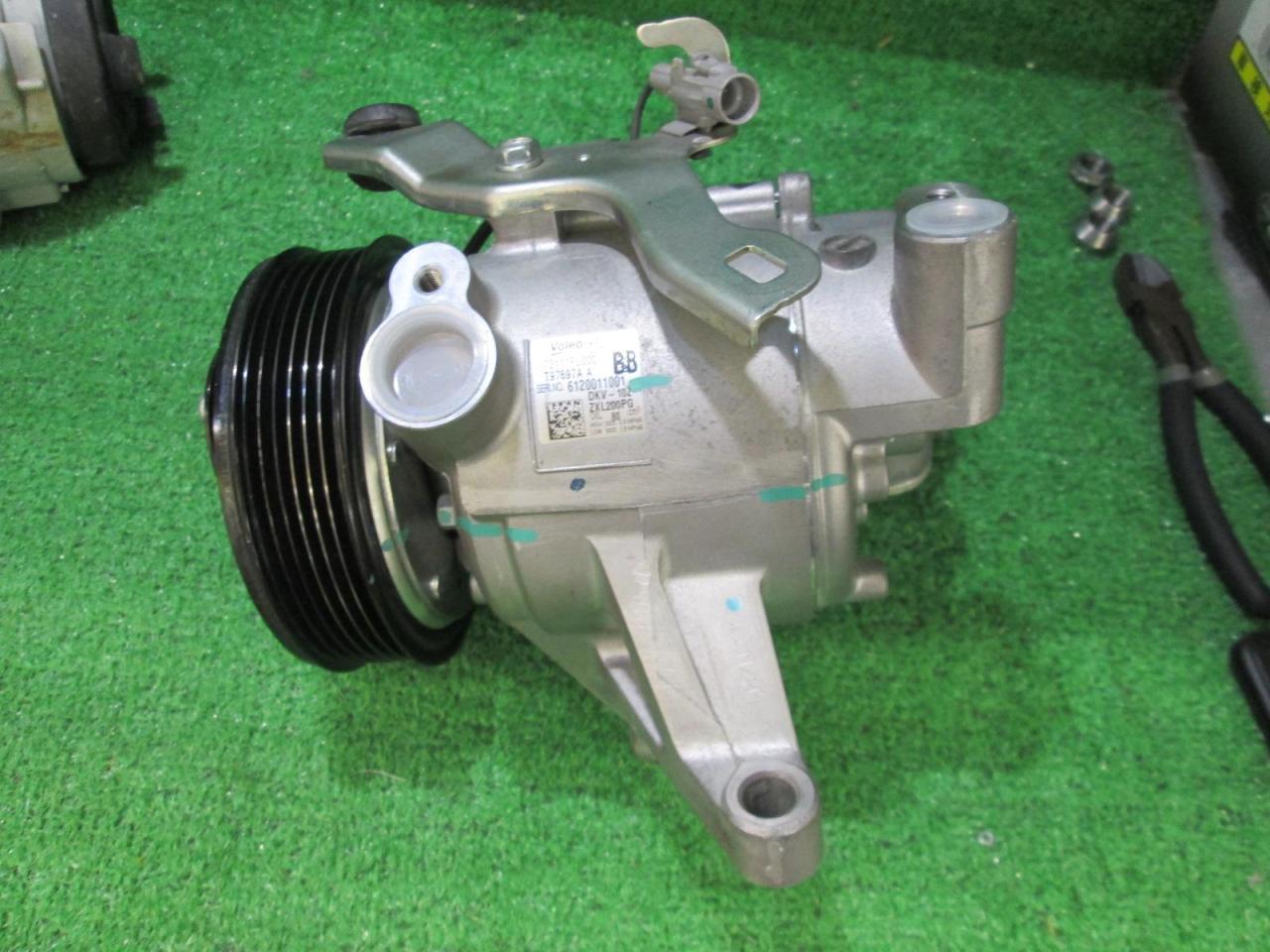 スバル純正(SUBARU) A/C コンプレッサー (73111FL000) | わけあり | アップガレージ 宮崎北店 | カー用品 電装系 ...