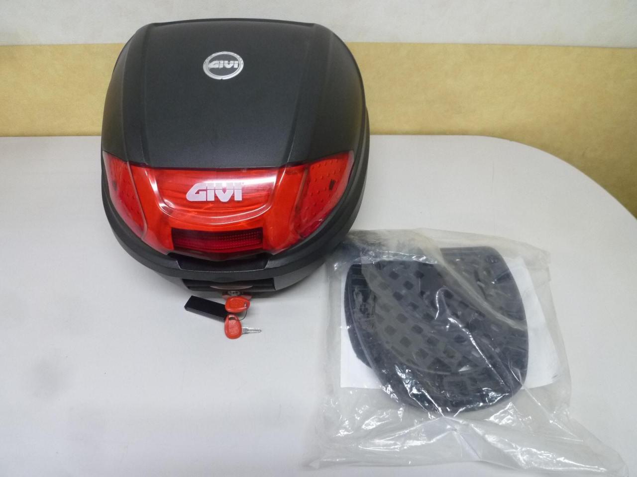 GIVI(ジビ) E370モノロックケース 汎用ベース付 | バイク用品 ツーリング用品 BOX(二輪)を通販で購入する | 中古カー＆バイク用品の販売ならアップガレージ