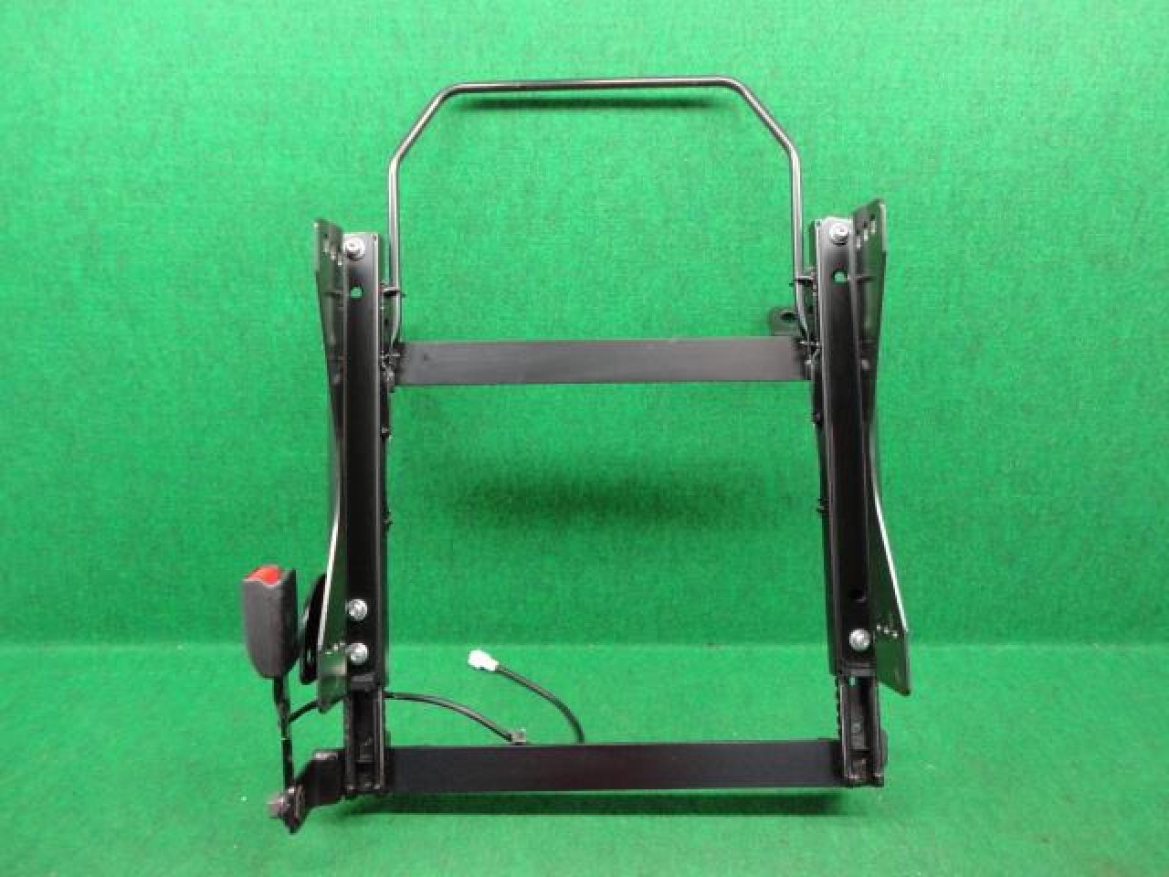 【右側】BRIDE フルバケ用シートレール FOタイプ ノート/DBA-E12 商品コード:N357FO | カー用品 シート シートレール(ブリッド)を通販で購入する | 中古カー＆バイク用 ...