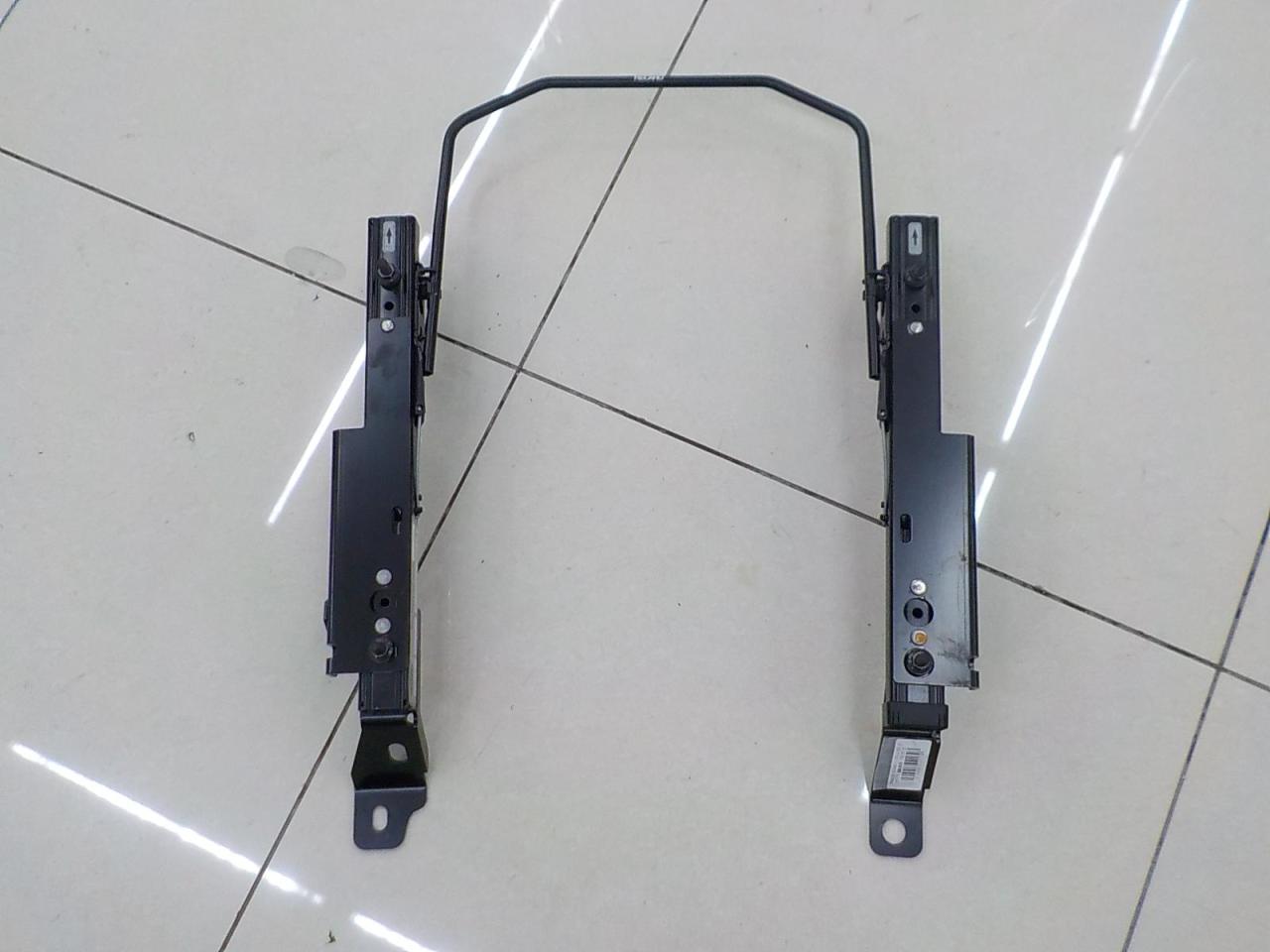 RECARO ベースフレーム FD2 シビックタイプR 運転席用 | 中古品 | アップガレージ 柏沼南店 | カー用品 シート シートレール ...