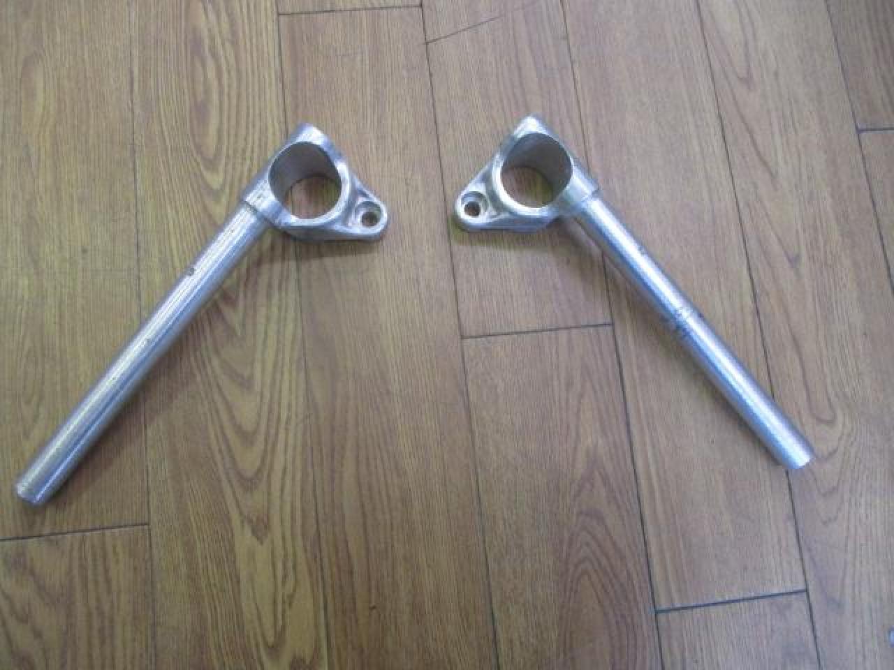 【バンディット250】SUZUKI 純正ハンドル | バイク用品 ハンドル・ハンドル廻り その他ハンドル・ハンドル廻り(二輪)を通販で購入する ...