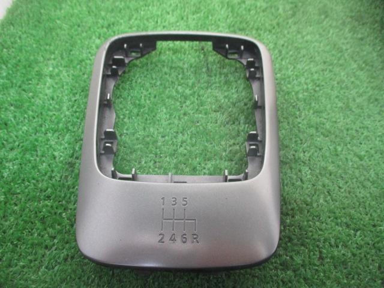 NISSAN シルビア/S15 純正シフトパネル | 中古品 | アップガレージ 埼玉本庄店 | カー用品 インテリア その他インテリアを通販 ...