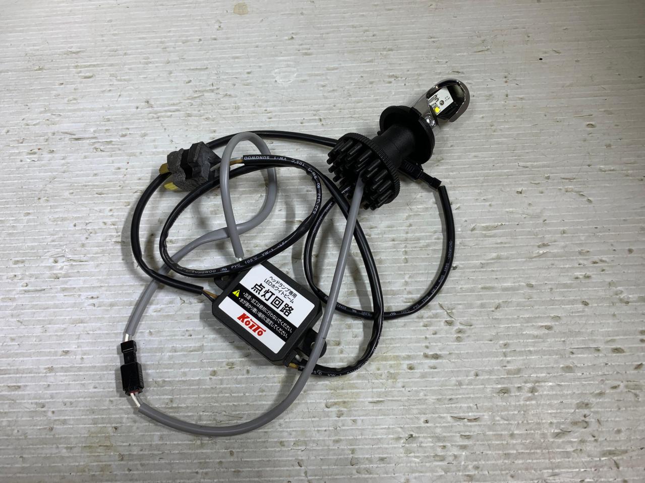 【値下げ!】 KOITO(コイト) H4 LEDホワイトビーム 1セット | バイク用品 電装品 ヘッドライト(二輪)を通販で購入する ...