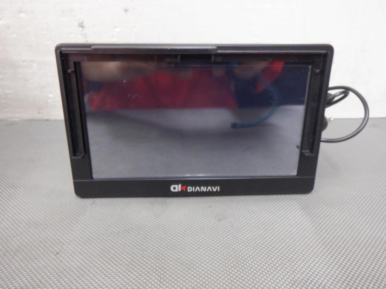 DIANAVI AMS-F901 | カー用品 カーナビ(地デジ） ポータブルナビ(地デジ)を通販で購入する | 中古カー＆バイク用品の販売ならアップガレージ