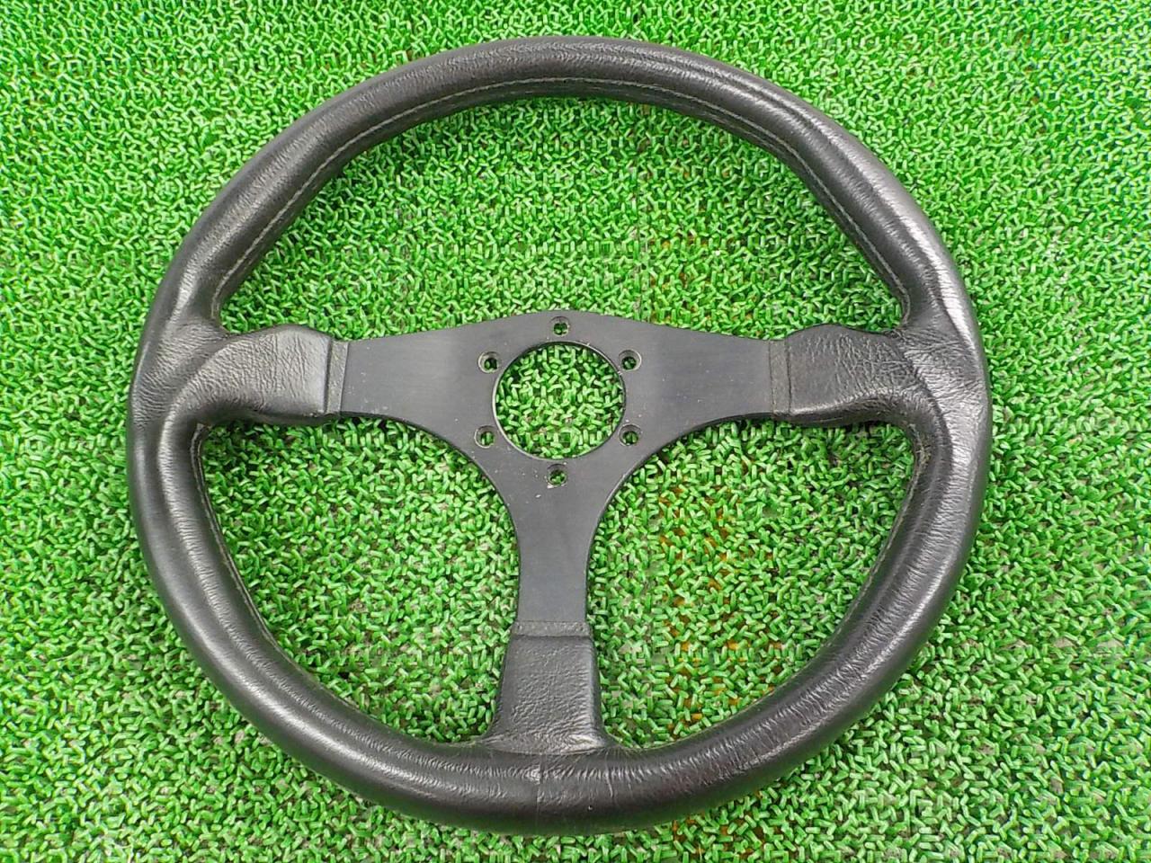 メーカー不明 3本スポークステアリング | 中古品 | アップガレージ 神戸西店 | カー用品 インテリア ステアリングを通販で購入する ...