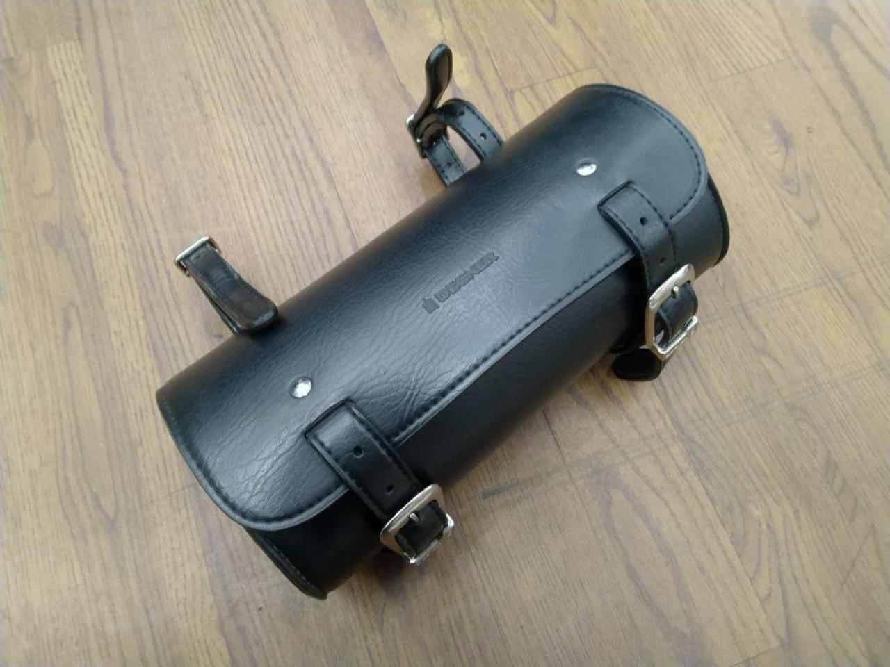 DEGNER DTB-2 シンセティックレザーツールバッグ | バイク用品 ツーリング用品 バッグ(二輪)を通販で購入する | 中古カー＆バイク用品の販売ならアップガレージ