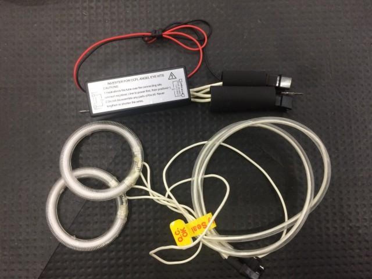 メーカー不明 イカリング CCFL インバーターつき 60mm | カー用品 その他(カー用品) その他カー用品を通販で購入する | 中古カー＆バイク用品の販売ならアップガレージ