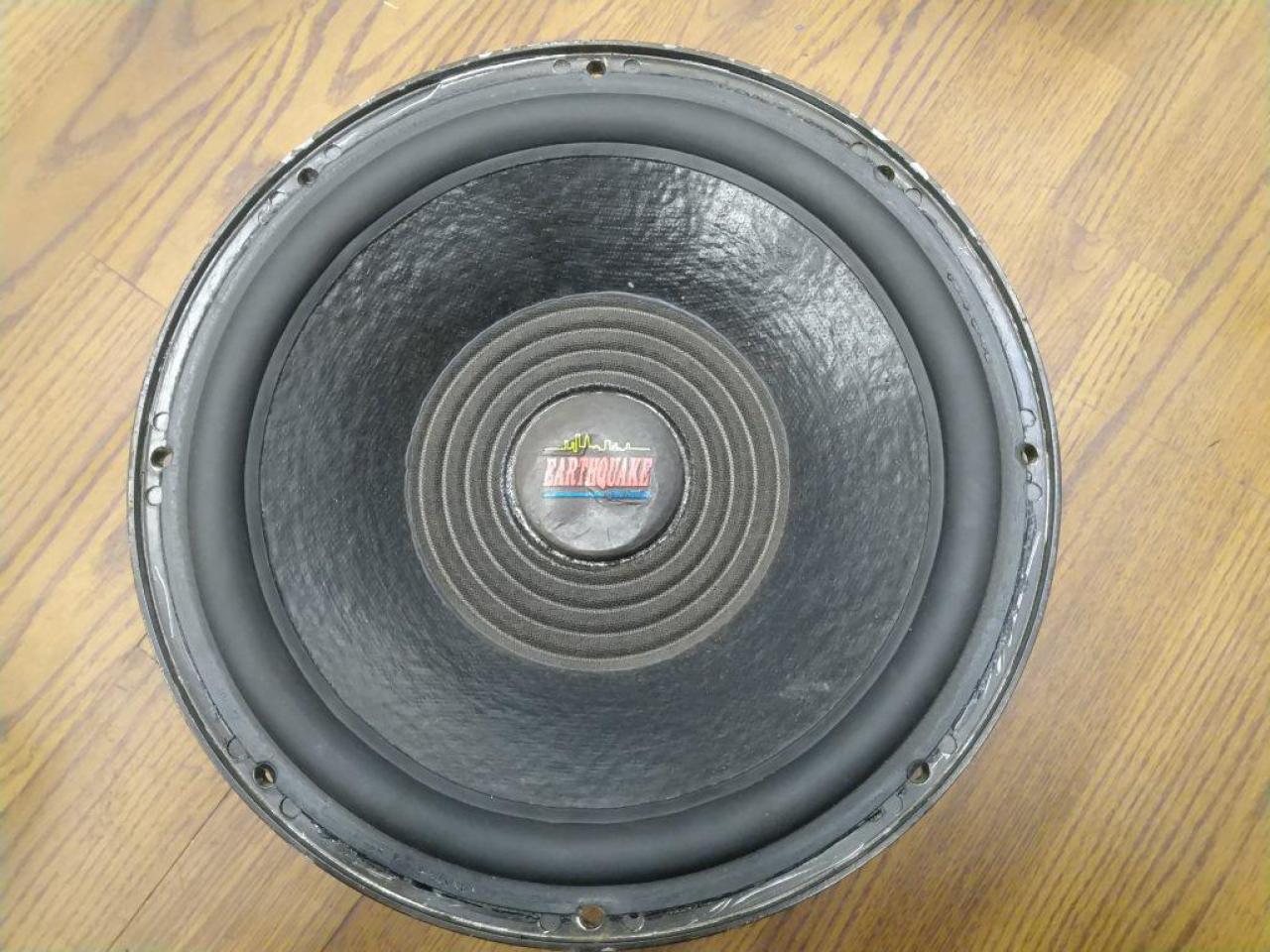 EARTHQUAKE DV15 | カー用品 スピーカー サブウーハースピーカーの通販 | アップガレージ 中古カー＆バイク用品の買取・販売専門店