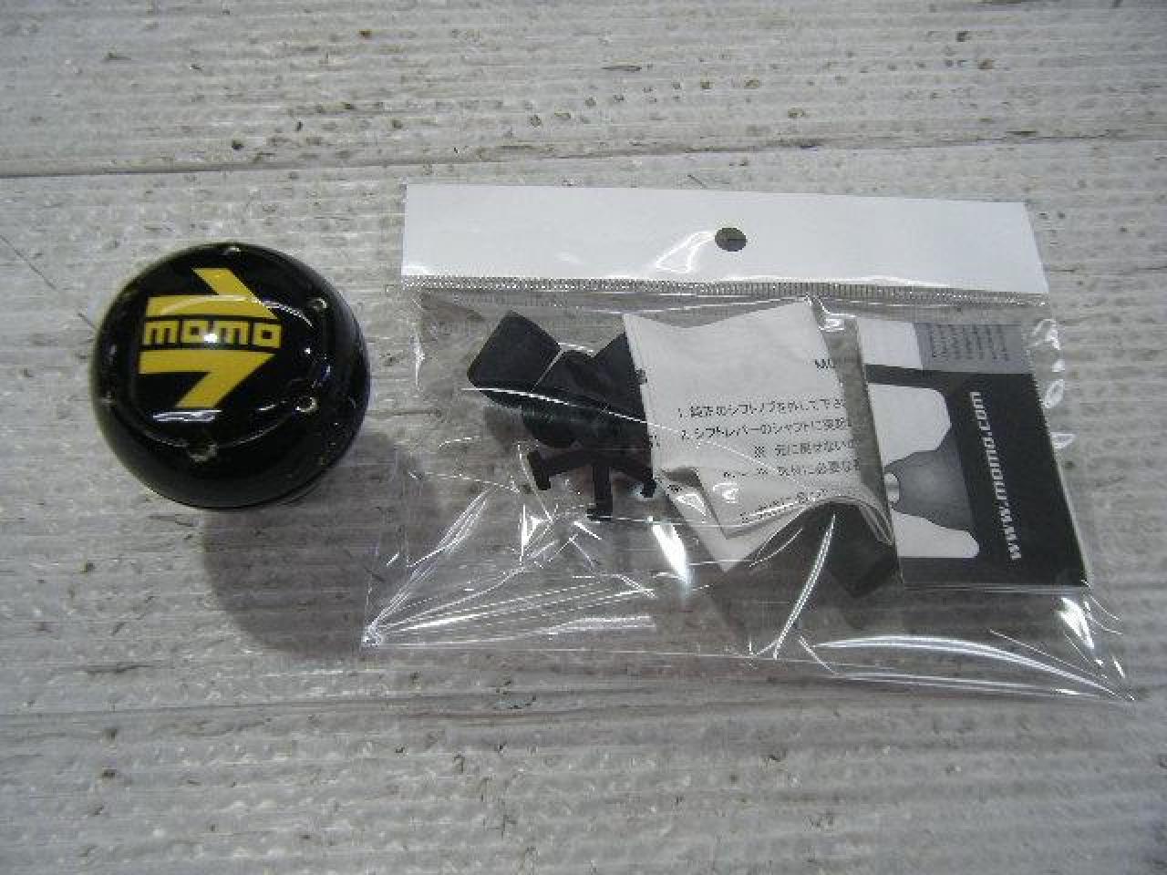 MOMO(モモ) シフトノブ 品番:SK116 | カー用品 インテリア シフトノブを通販で購入する | 中古カー＆バイク用品の販売ならアップガレージ