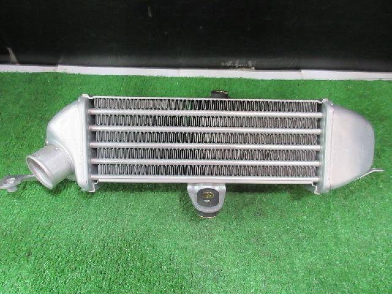 TOYO RADIATOR(何かの純正?) インタークーラー ※車種不明 | カー用品 冷却系 インタークーラーを通販で購入する | 中古カー ...