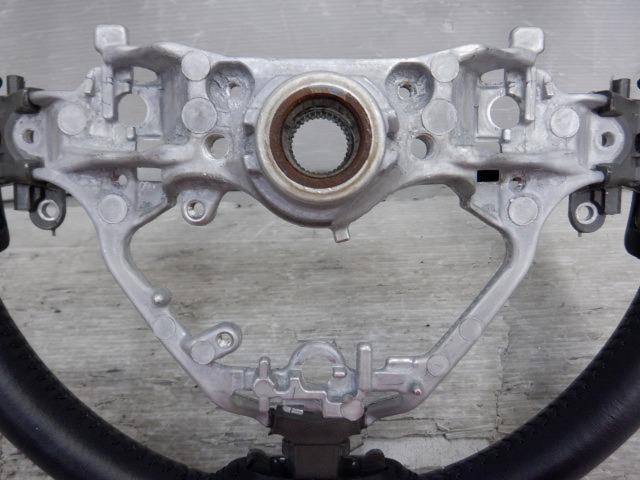 トヨタ純正(TOYOTA) 純正レザーステアリング(GS120-05940) | 中古品 | アップガレージ 大阪門真店 | カー用品 インテリア ステアリングを通販で購入する | 中古カー ...