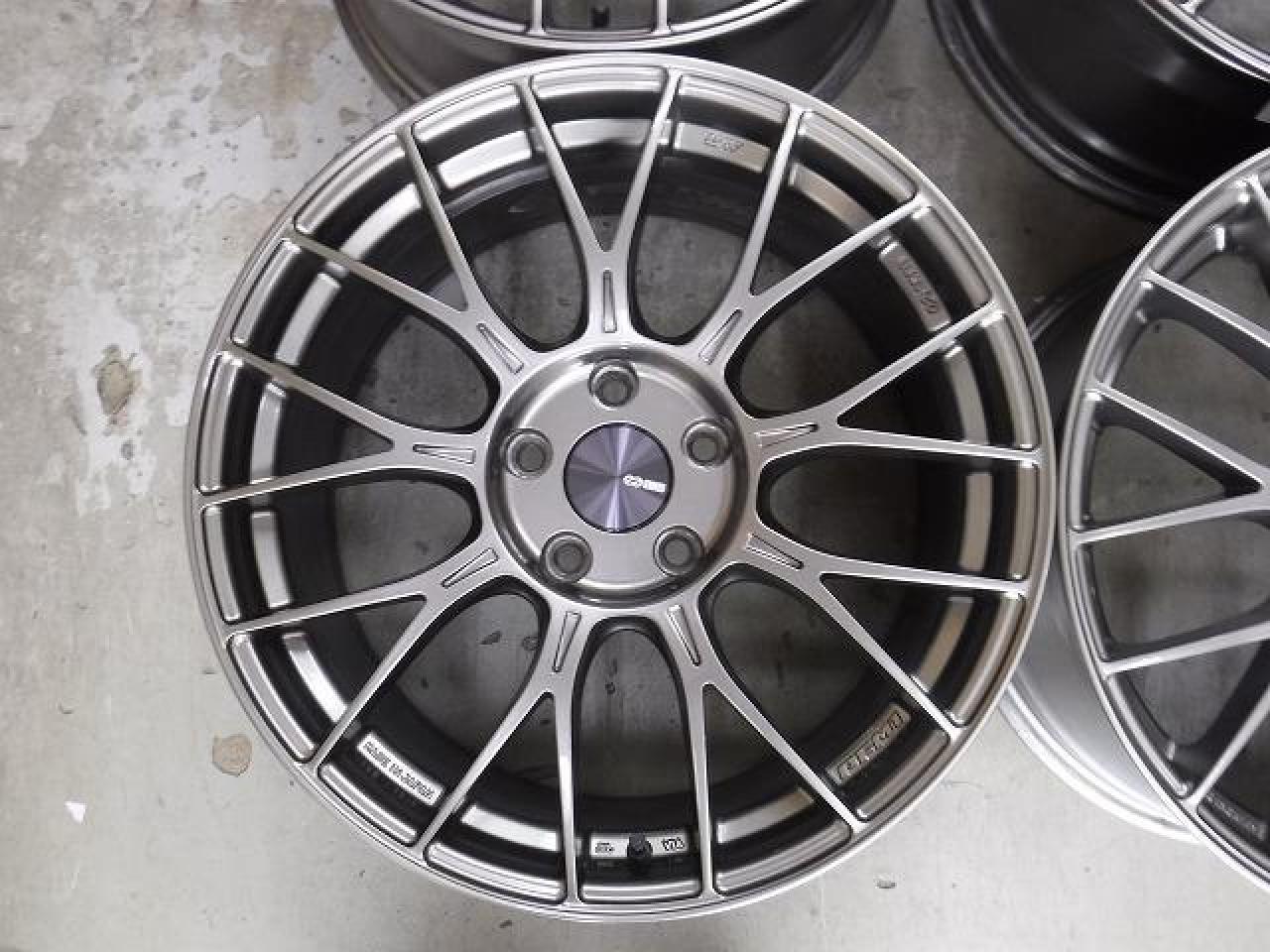 ENKEI(エンケイ) PerformanceLine(パフォーマンスライン) PFM1 | カー用品 アルミホイール 18インチホイールの通販 | アップガレージ 中古カー＆バイク用品の買取 ...