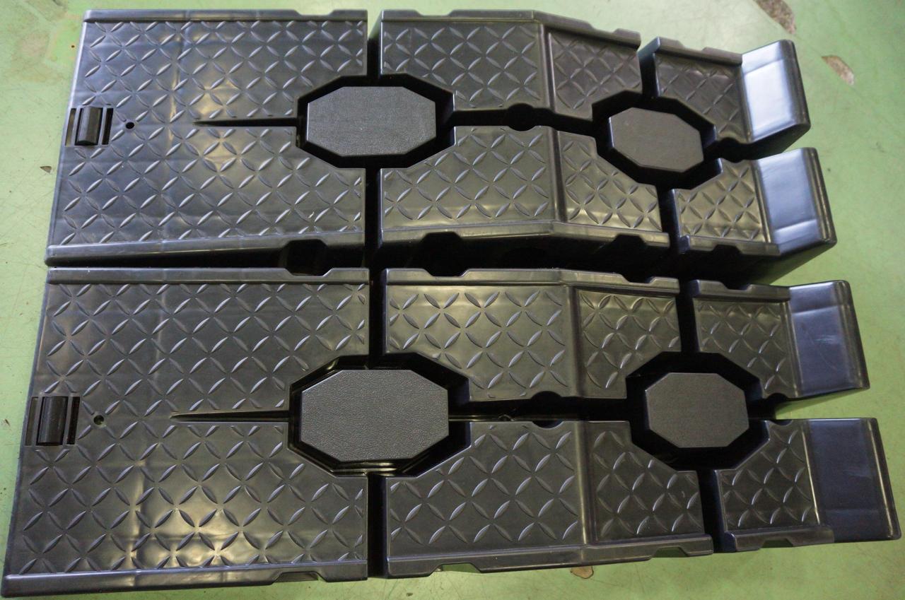 ミナト ワイド型カースロープ 2個セット PCR-2.5A-2P | 中古品 | アップガレージ ホイールズ厚木インター店 | カー用品 ...